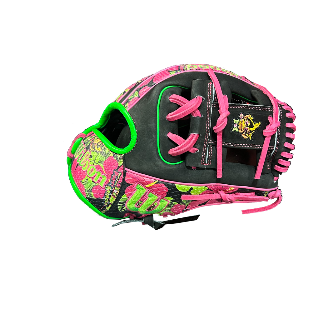 Gloves – Banana Ball